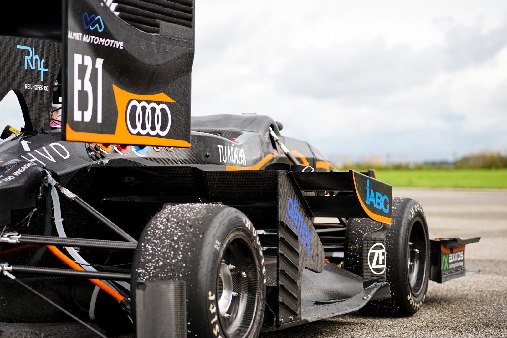 Homepage [tufast-racingteam.de]